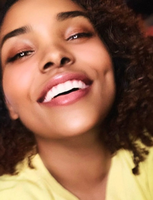 Petite Plus & Curvy Model Maeghan Signed to MMG NYC - MODELSCOUTS.COM